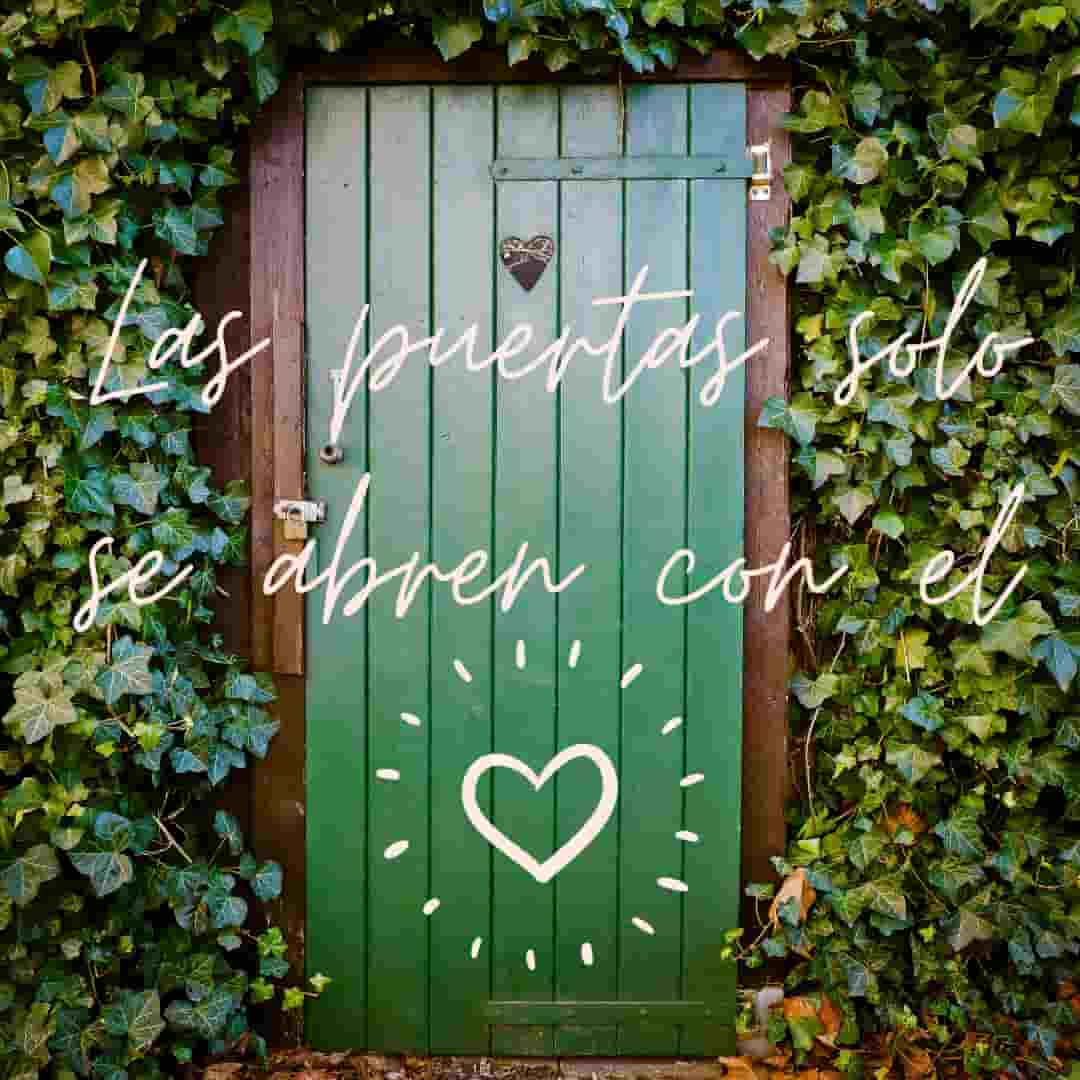 Las Puertas Solo Se Abren Con El Corazón - Divina Presencia